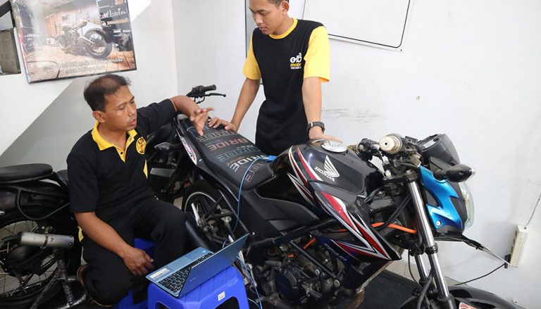 Otomotor Academy Yogyakarta | Kursus Mekanik Motor Jogja