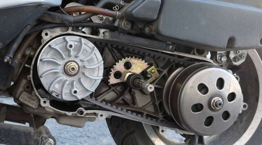 Mekanik Motor Harus Bisa! Begini Cara Merawat Transmisi Motor yang ...