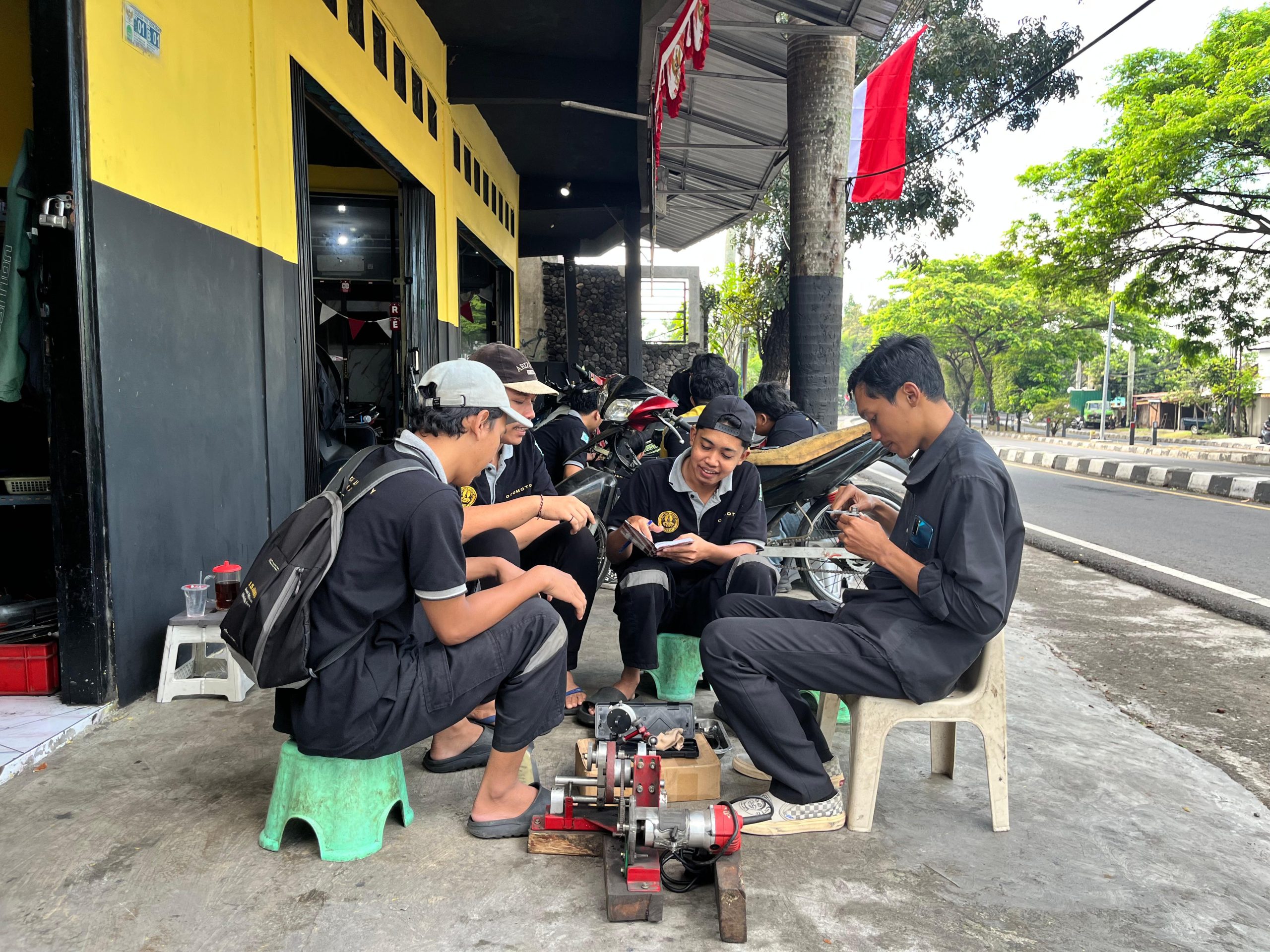 Kuis: Apakah Kamu Cocok Jadi Mekanik Motor? - Otomotor Academy Yogyakarta